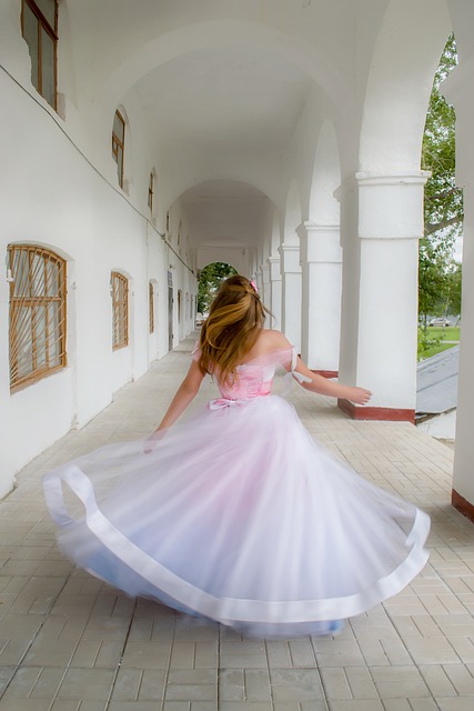 Girl Dress Spinning - Free photo on Pixabay - Pixabay