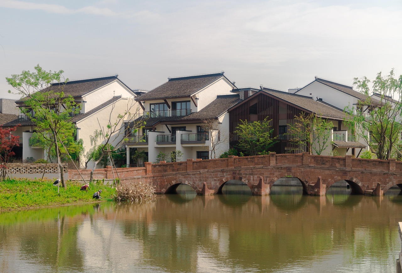 超过 100000 张关于“Traditional Town Square”和“城市”的免费图片 - Pixabay