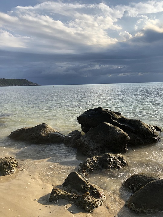 Natural Beach Da Nang Vietnam Rock - Free photo on Pixabay