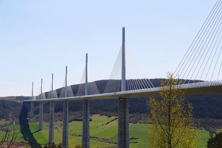 10+ Free Millau Viaduct Bridge & Millau Images - Pixabay