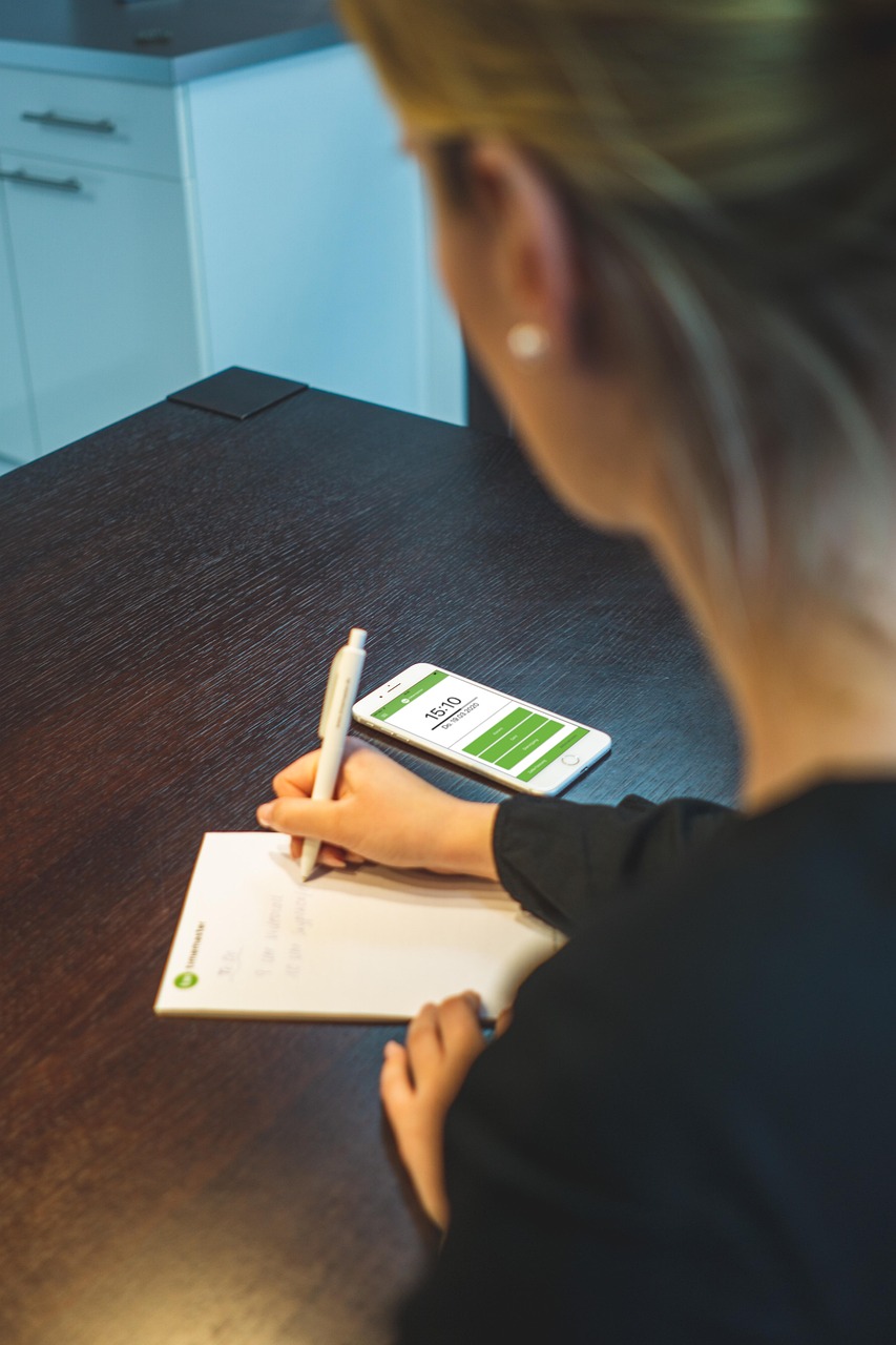 1,000+ Free Checking Attendance & Check Images - Pixabay