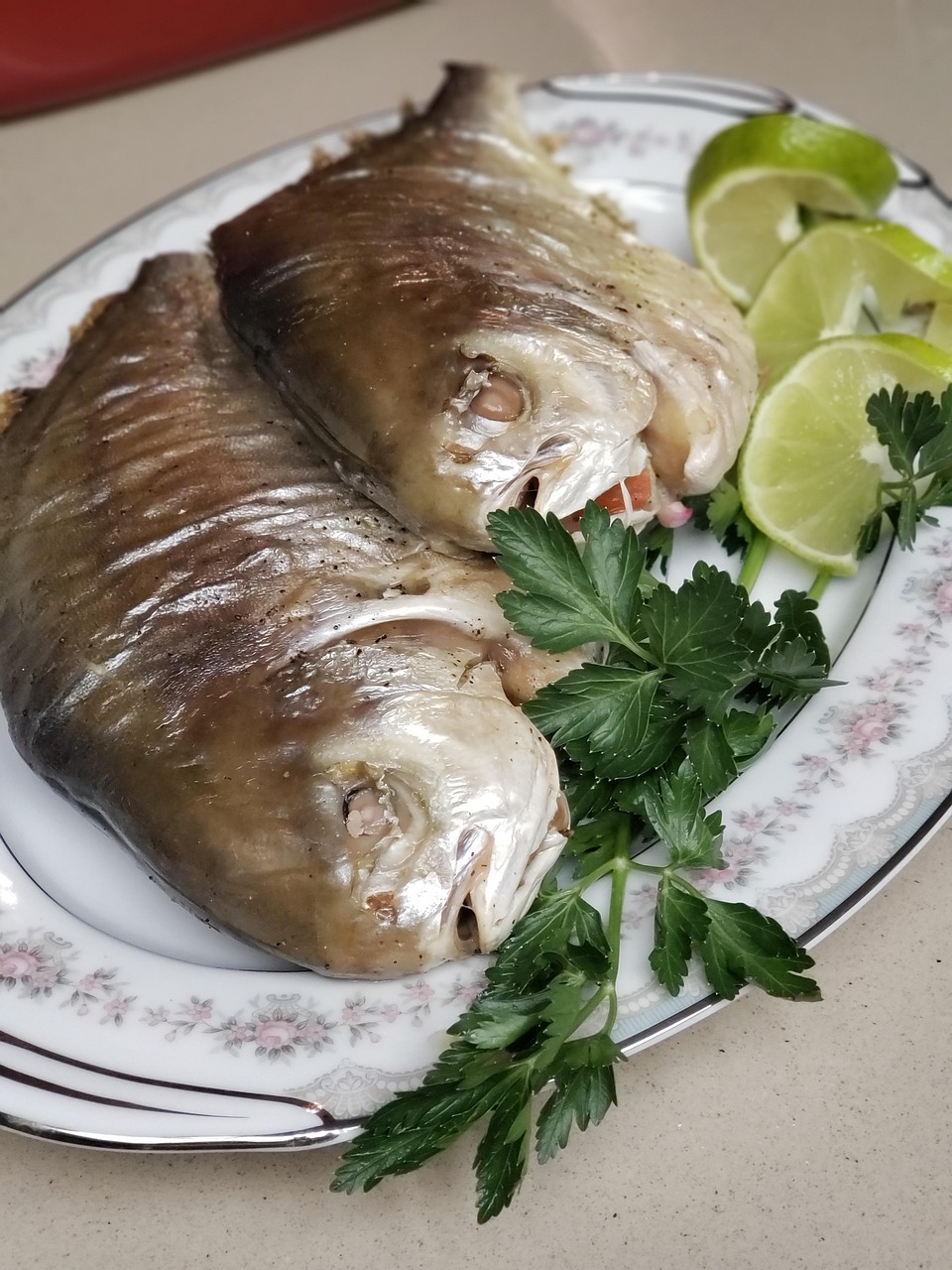Golden Pompano Fish - Free photo on Pixabay - Pixabay