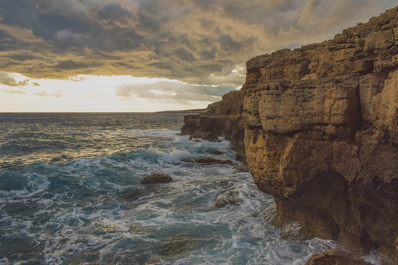 Rocky Coast Sea Waves - Free photo on Pixabay