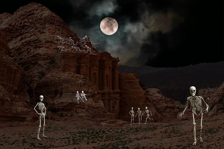 1,000+ Free Ghost & Horror Photos - Pixabay
