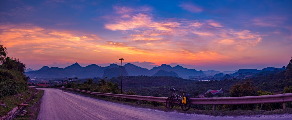 Sunny Dawn Road - Free photo on Pixabay