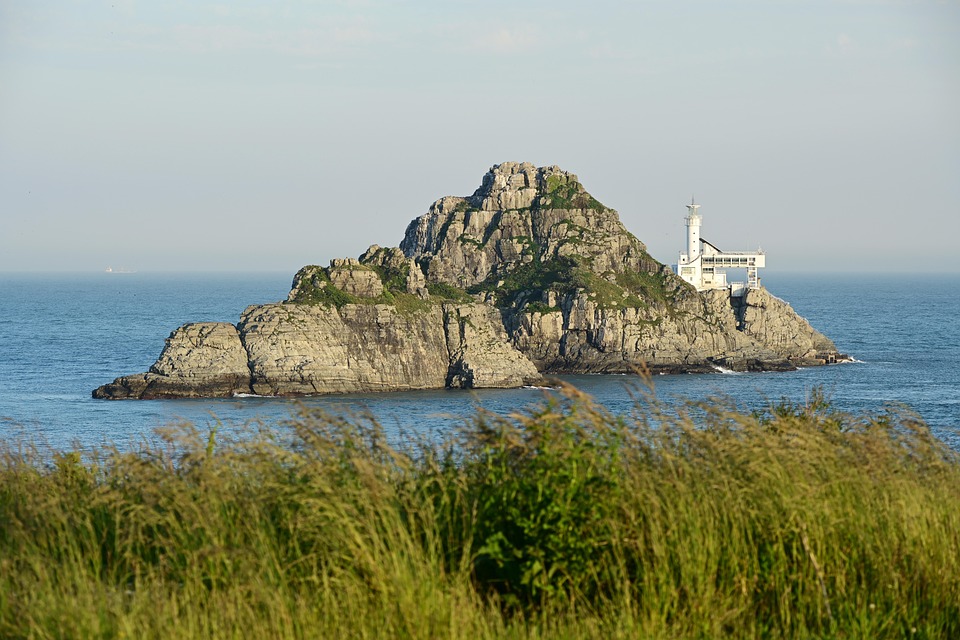 Busan Oryukdo Lighthouse - Free photo on Pixabay
