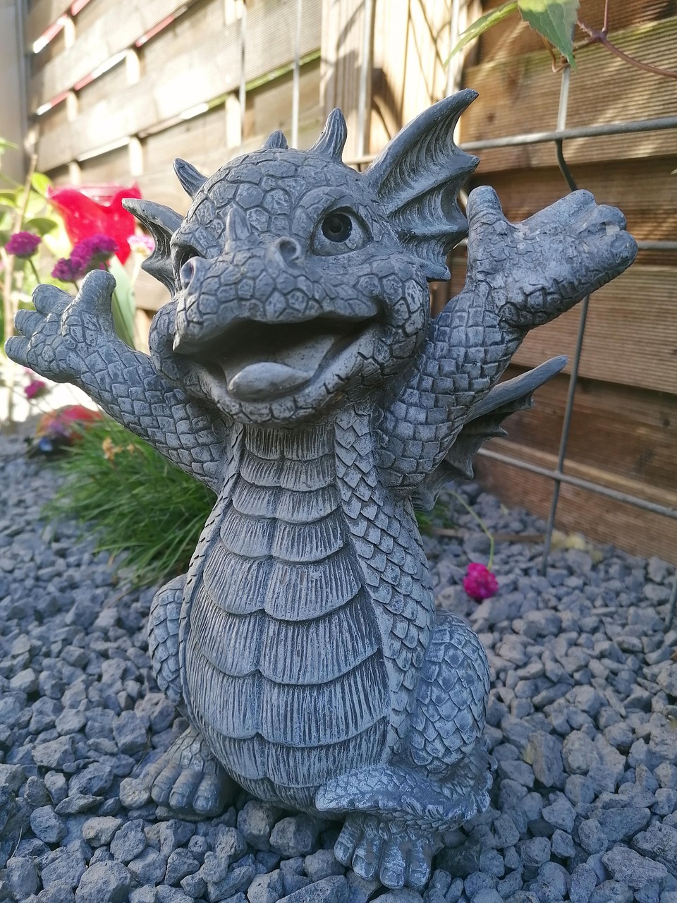 Drache Fur Garten