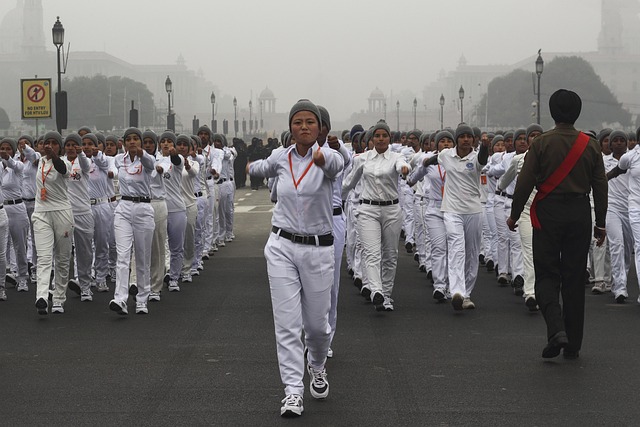 Parade Army Girls - Free photo on Pixabay