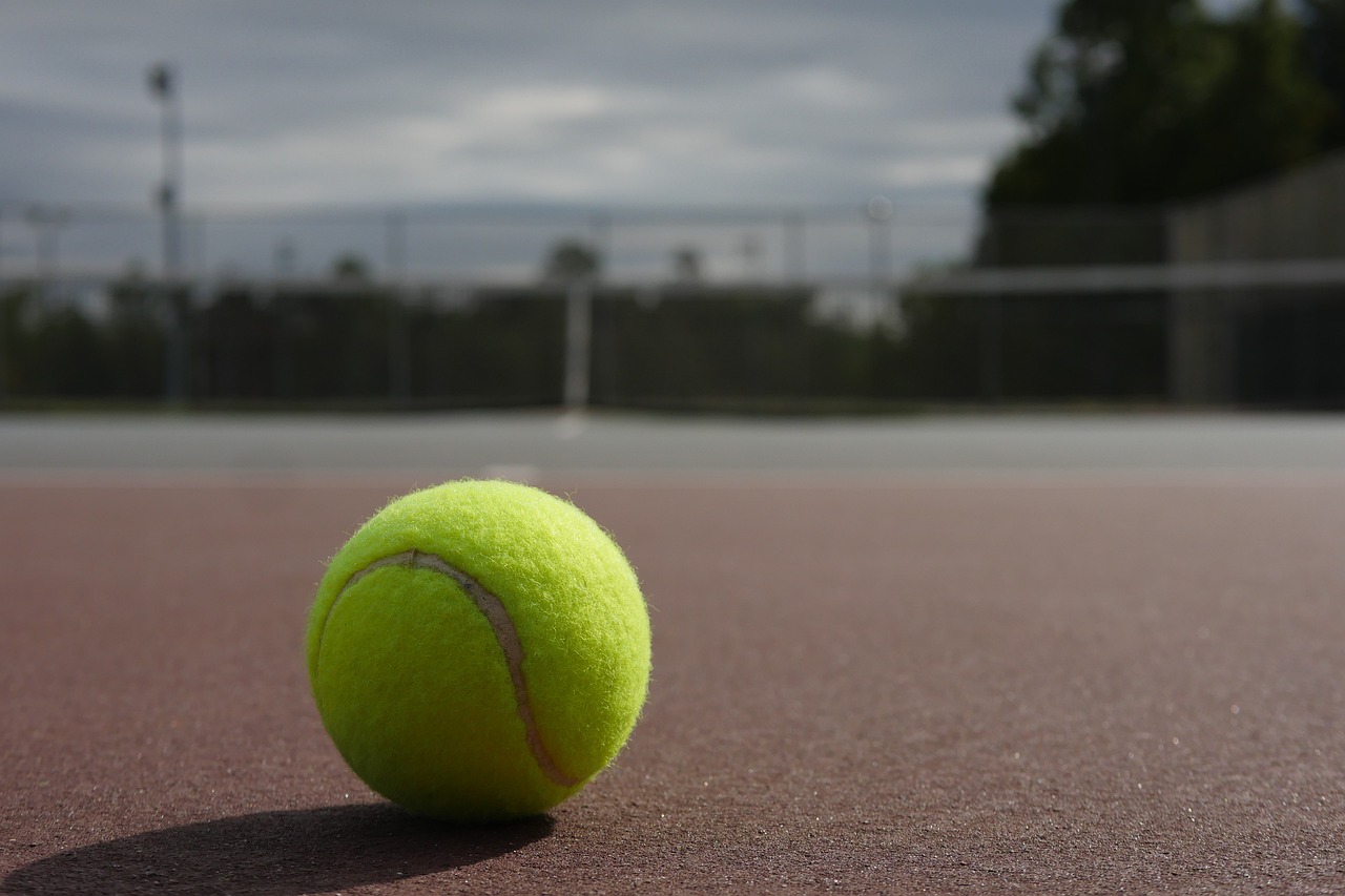 10,000+ Free Tennis Ball & Tennis Images - Pixabay