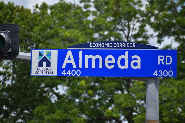 Street Sign Almeda Road - Free photo on Pixabay