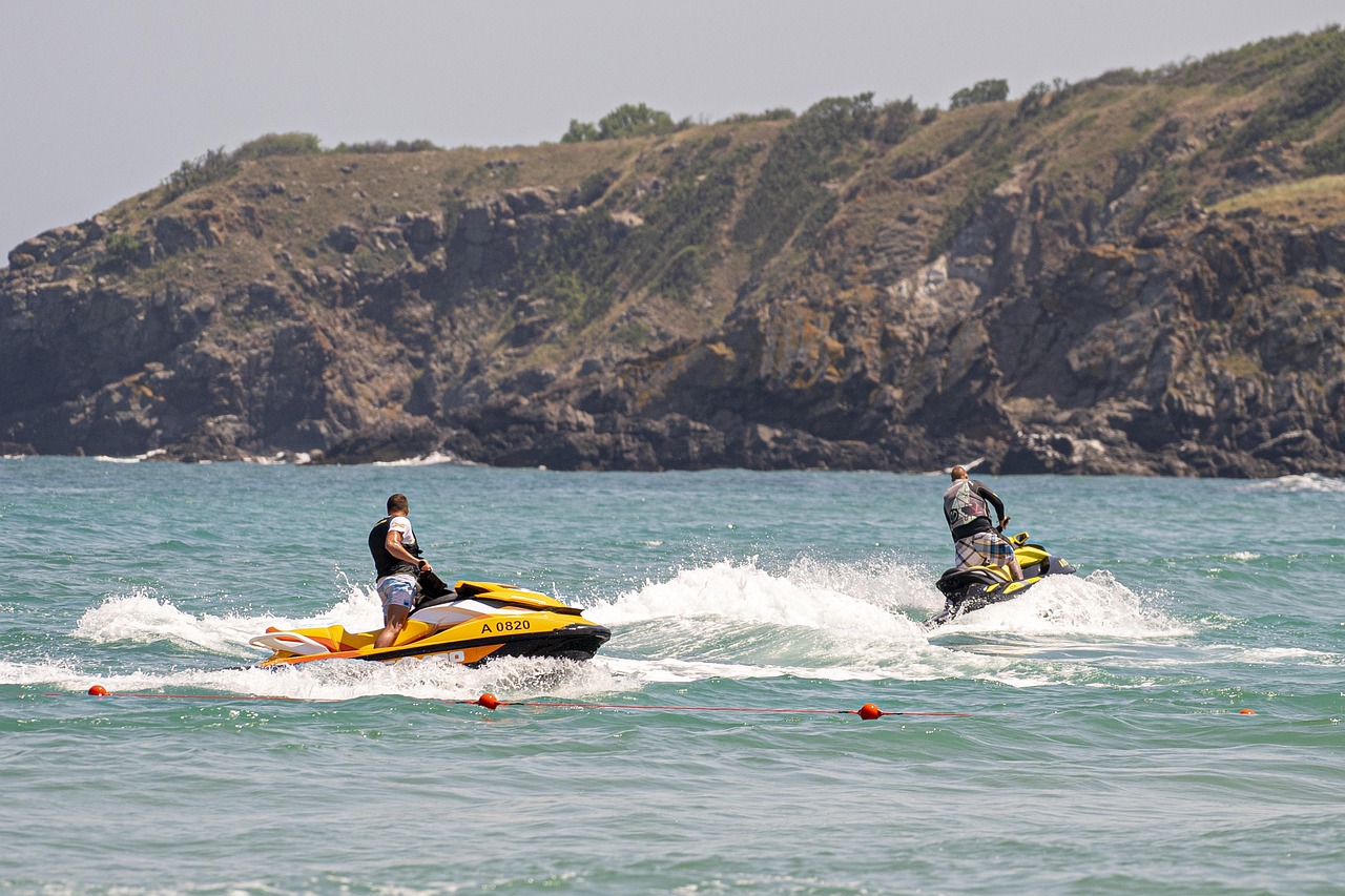 60+ Free Jetski & Jet Ski Images - Pixabay