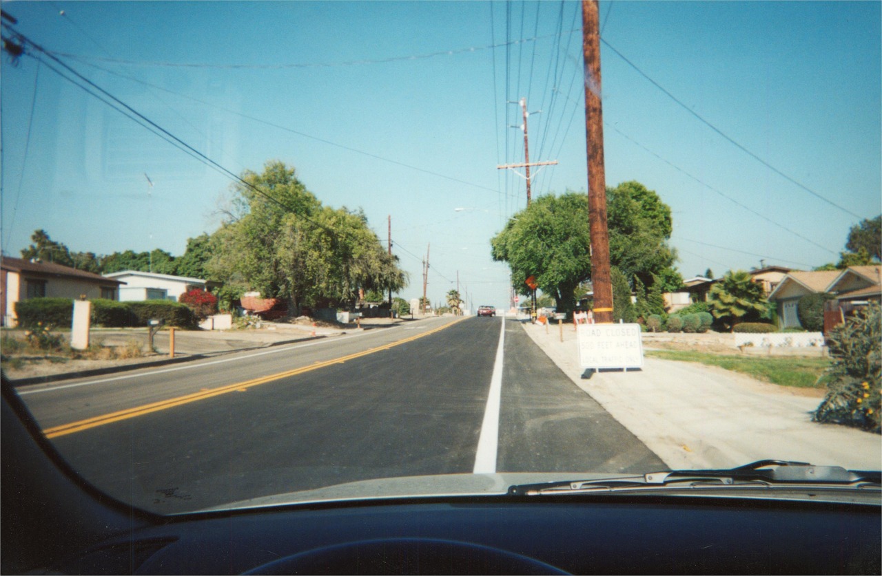 Suburbia Road - Free photo on Pixabay - Pixabay