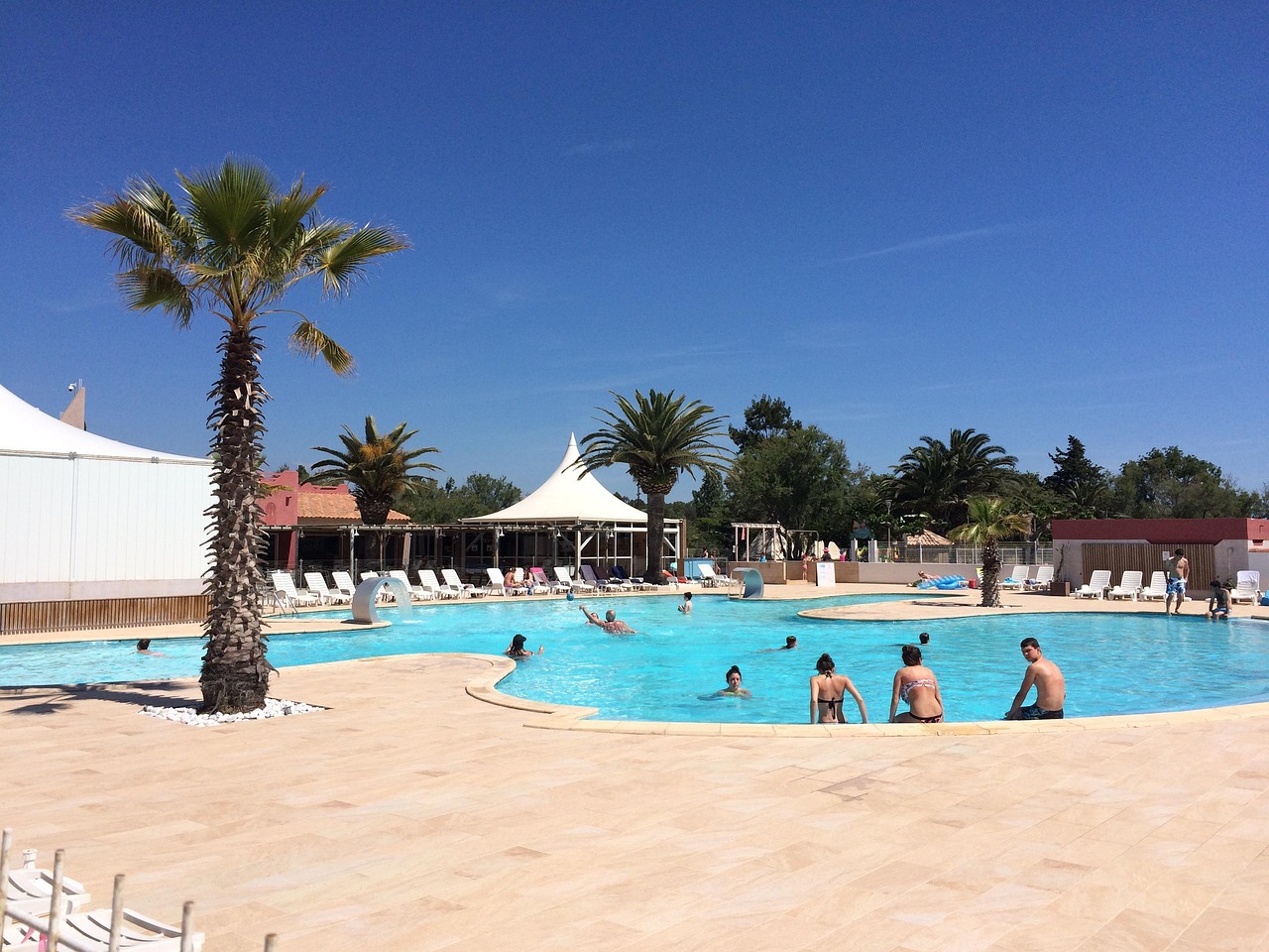 Naturaleza Cámping Piscina - Foto gratis en Pixabay - Pixabay