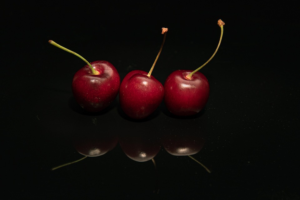 Still Life Cherry Vase - Free photo on Pixabay