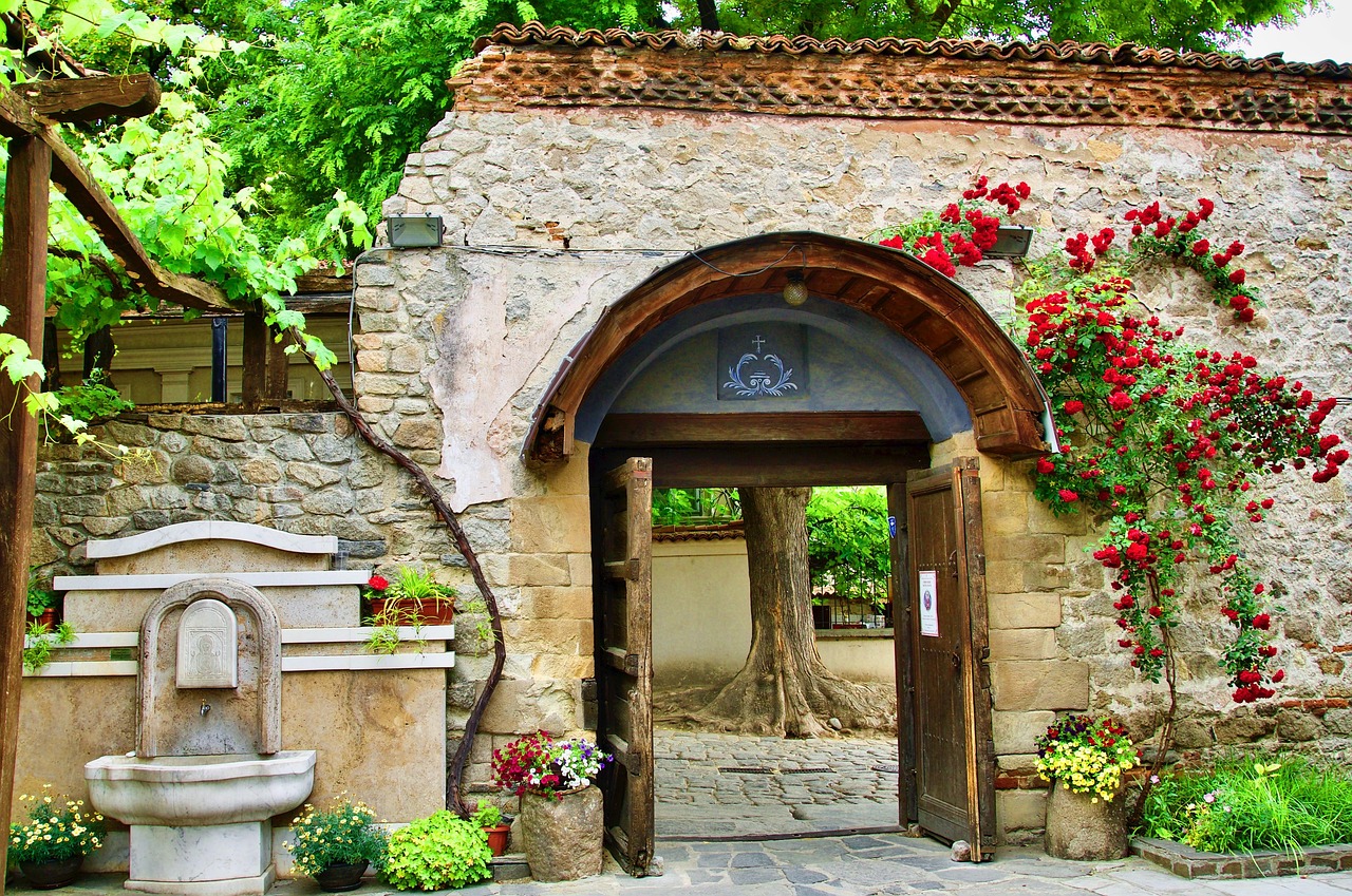 1,000+ Free Doorway & Door Images - Pixabay