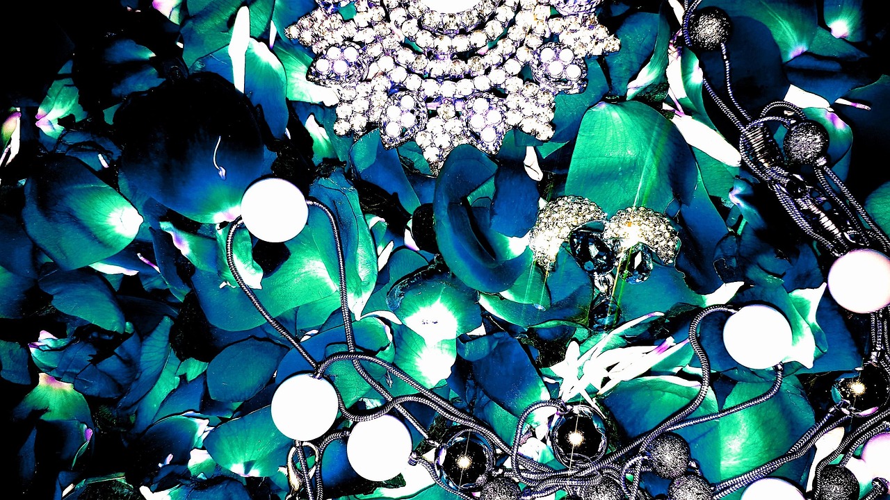 Jewellery Sparkly Sparkles - Free photo on Pixabay - Pixabay
