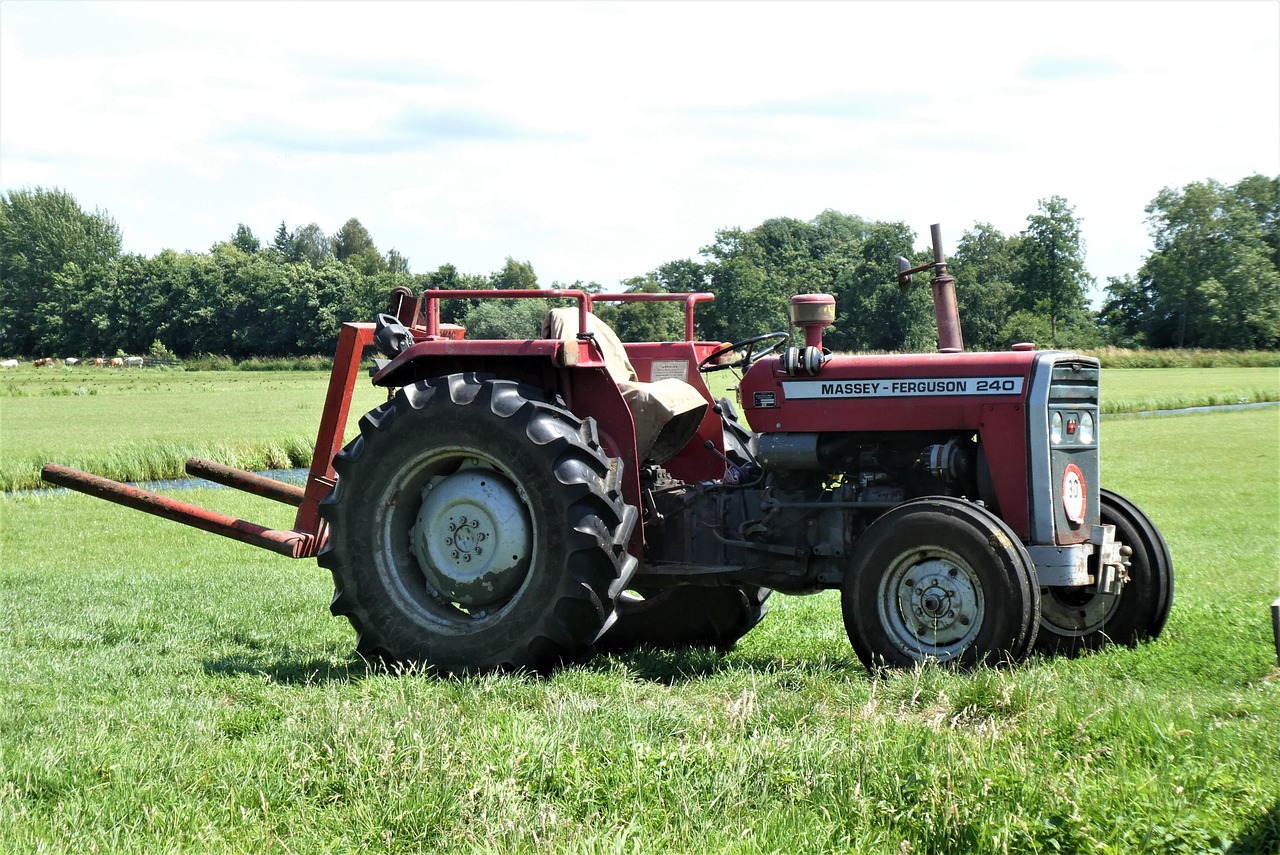Tractor Agricultural Machine - Free photo on Pixabay - Pixabay