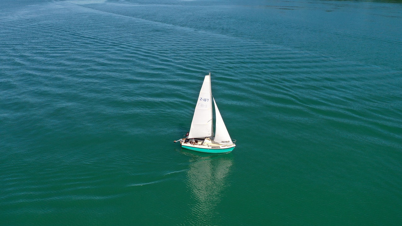 4+ Free Sailingboats & Boat Images - Pixabay