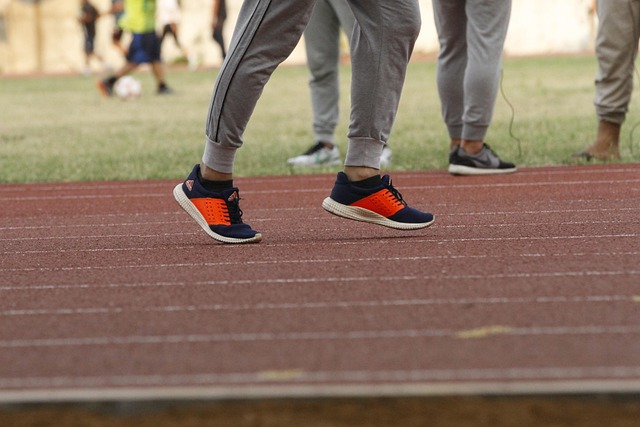 Running Shoes Track And - Free photo on Pixabay