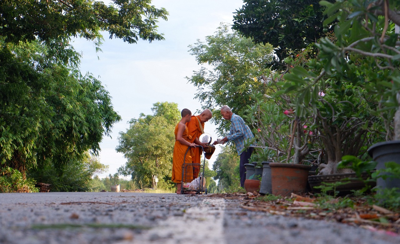 Monk Buddhist - Free photo on Pixabay