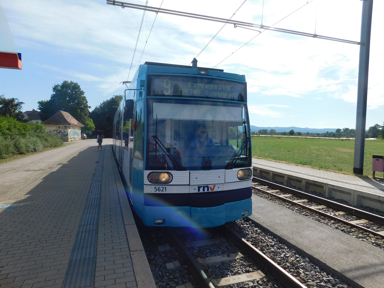 1+ Free Rhine-Haardt-Bahn & Station Images - Pixabay