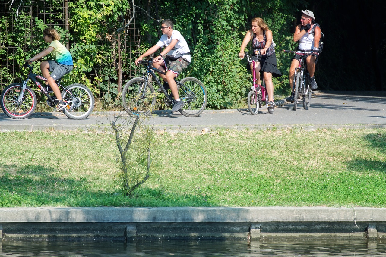 100+ Free Bicyclist & Cyclist Images - Pixabay