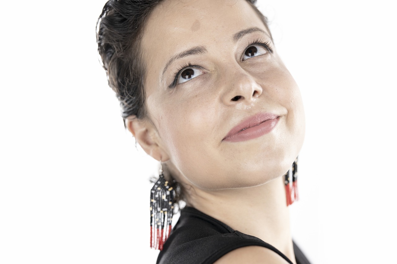 Femme Souriante Portrait Le - Photo gratuite sur Pixabay - Pixabay