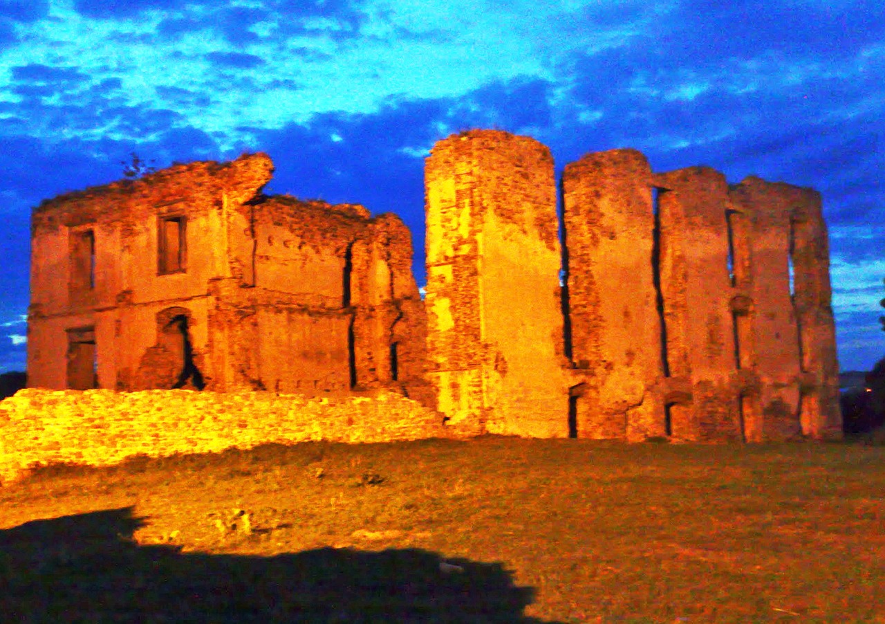 The Ruins Of Bodzentyn Night - Free photo on Pixabay - Pixabay