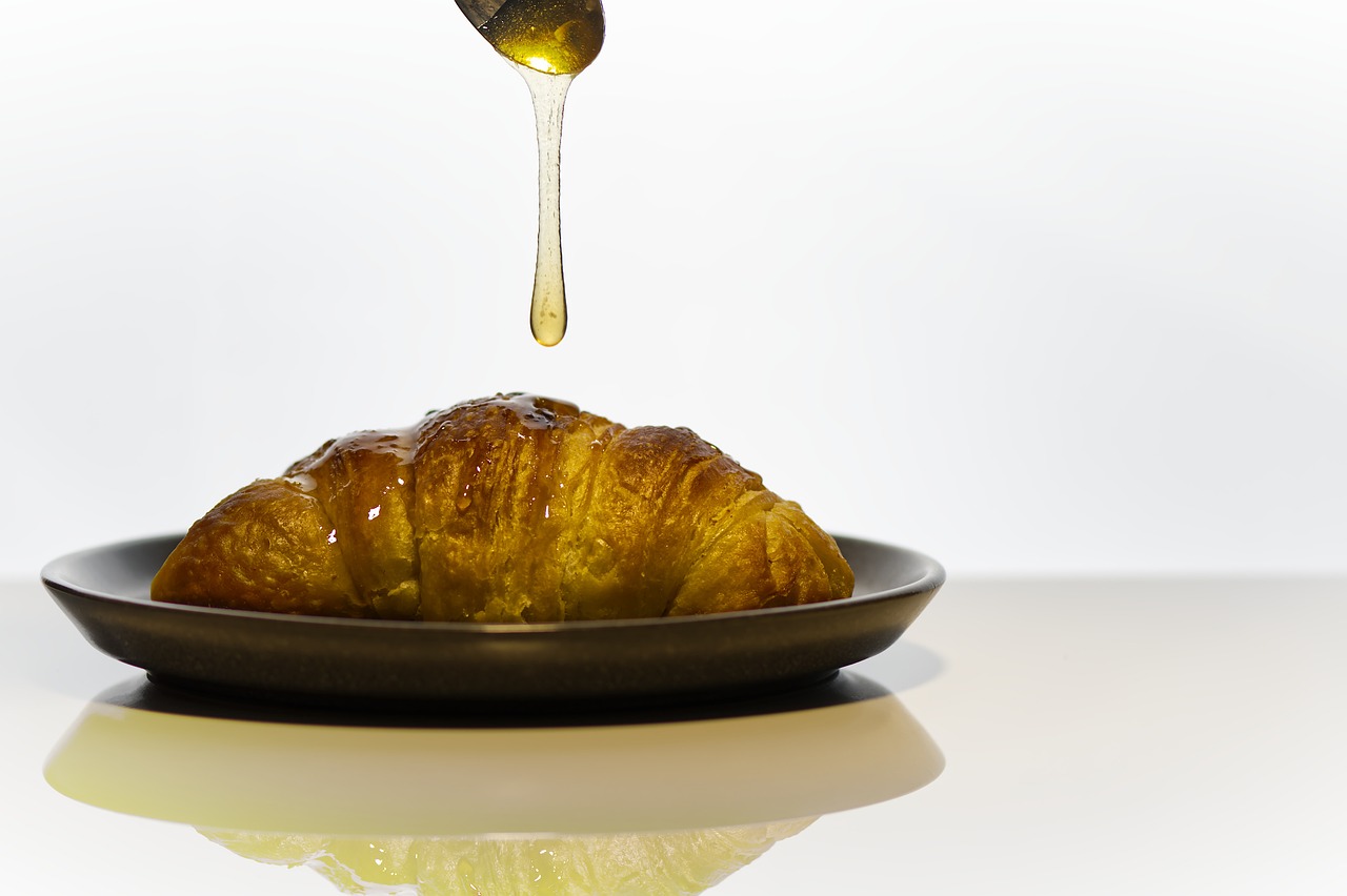 Croissant Honey Breakfast - Free photo on Pixabay