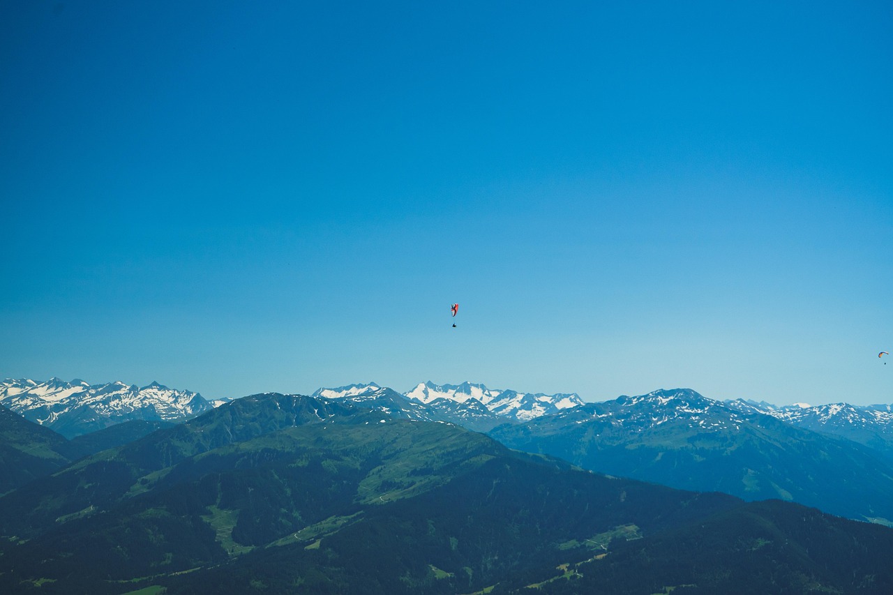 Mountains Paraglide Paragliding - Free photo on Pixabay - Pixabay