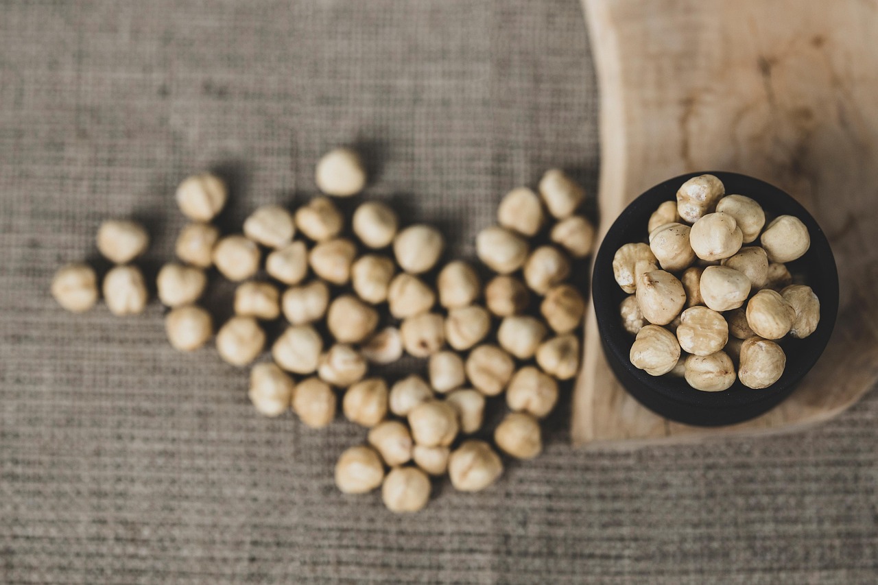 900+ Free Hazelnuts & Nature Images - Pixabay