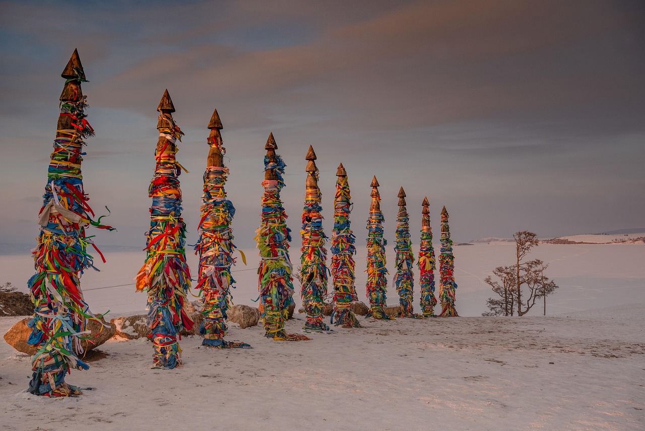 Totem Column Shaman Rock Snow - Free photo on Pixabay