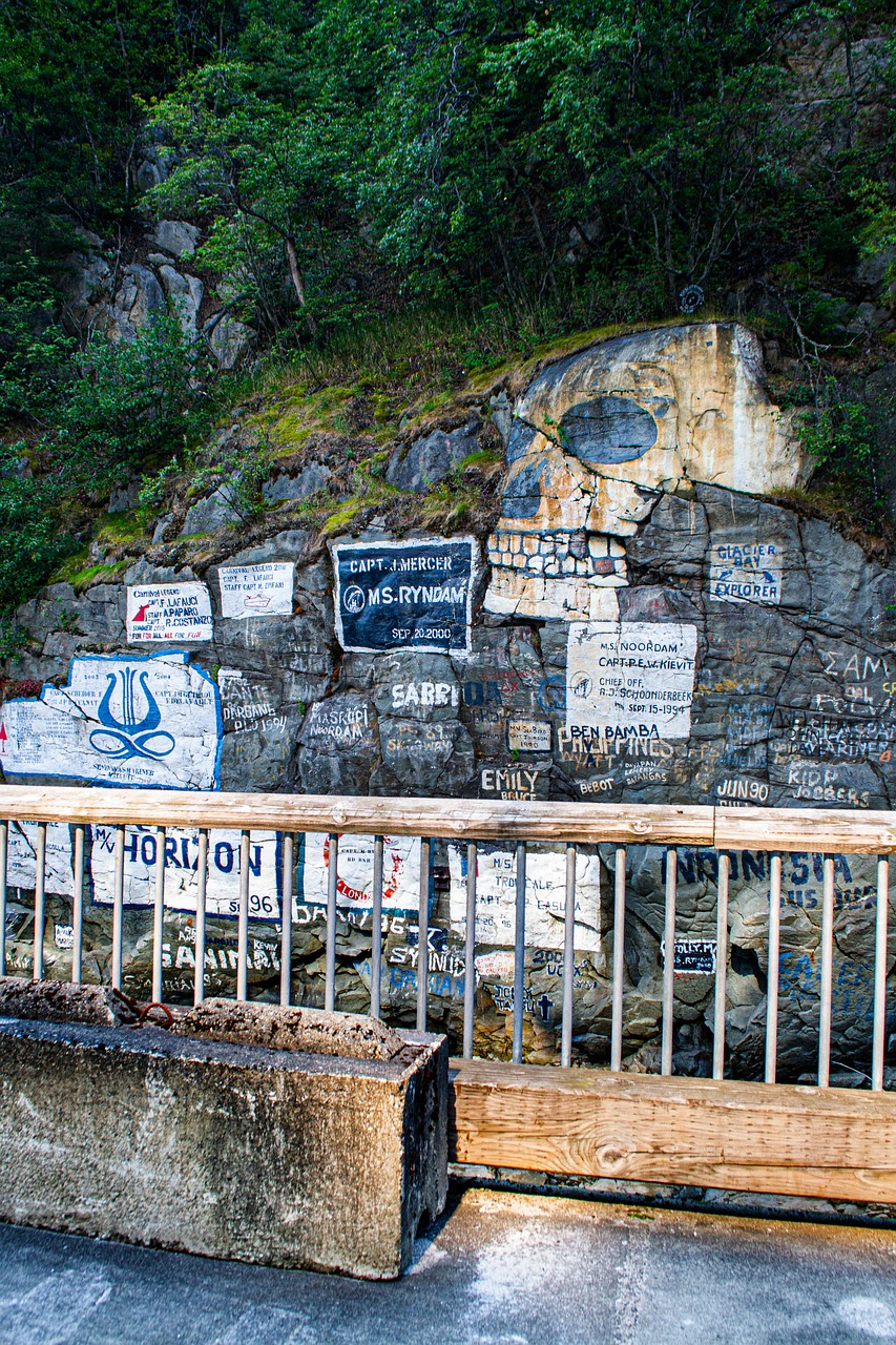 Alaska Graffitis Rochers - Photo gratuite sur Pixabay - Pixabay