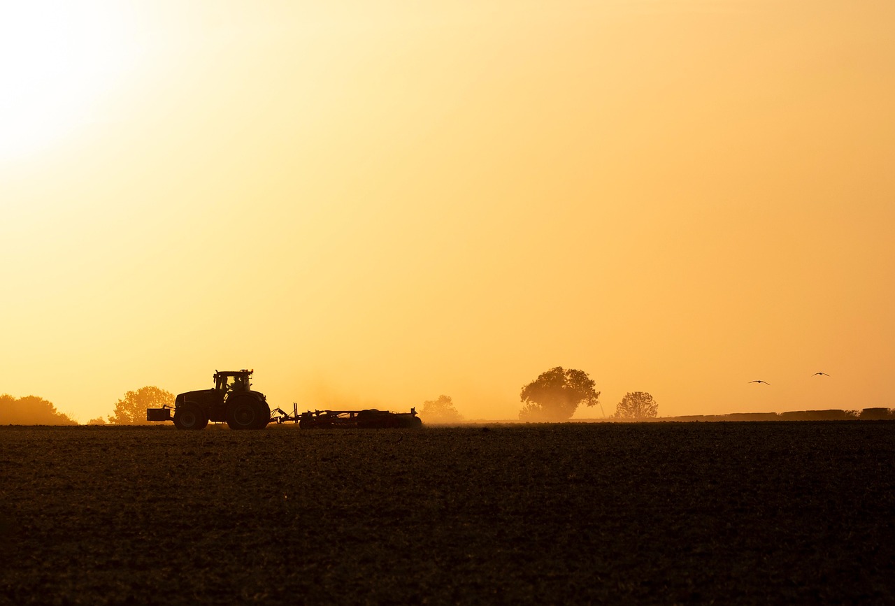Tractor Farm Sunset - Free photo on Pixabay