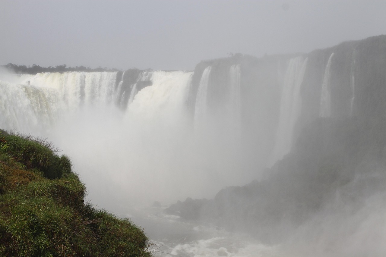 Cataracts Waterfall Illustrated