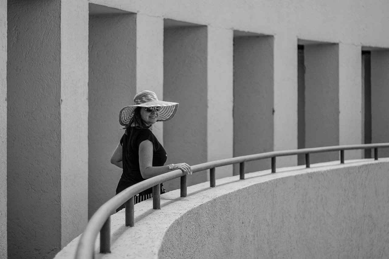 Woman Architecture Lines - Free photo on Pixabay - Pixabay