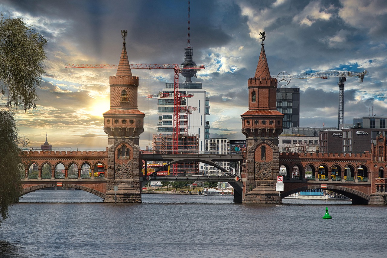 City Channel Bridge - Free photo on Pixabay - Pixabay
