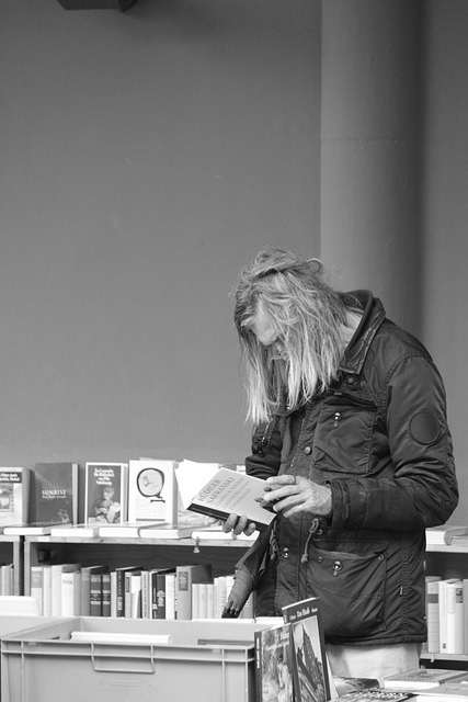 Persona Libro Biblioteca - Foto gratis en Pixabay - Pixabay
