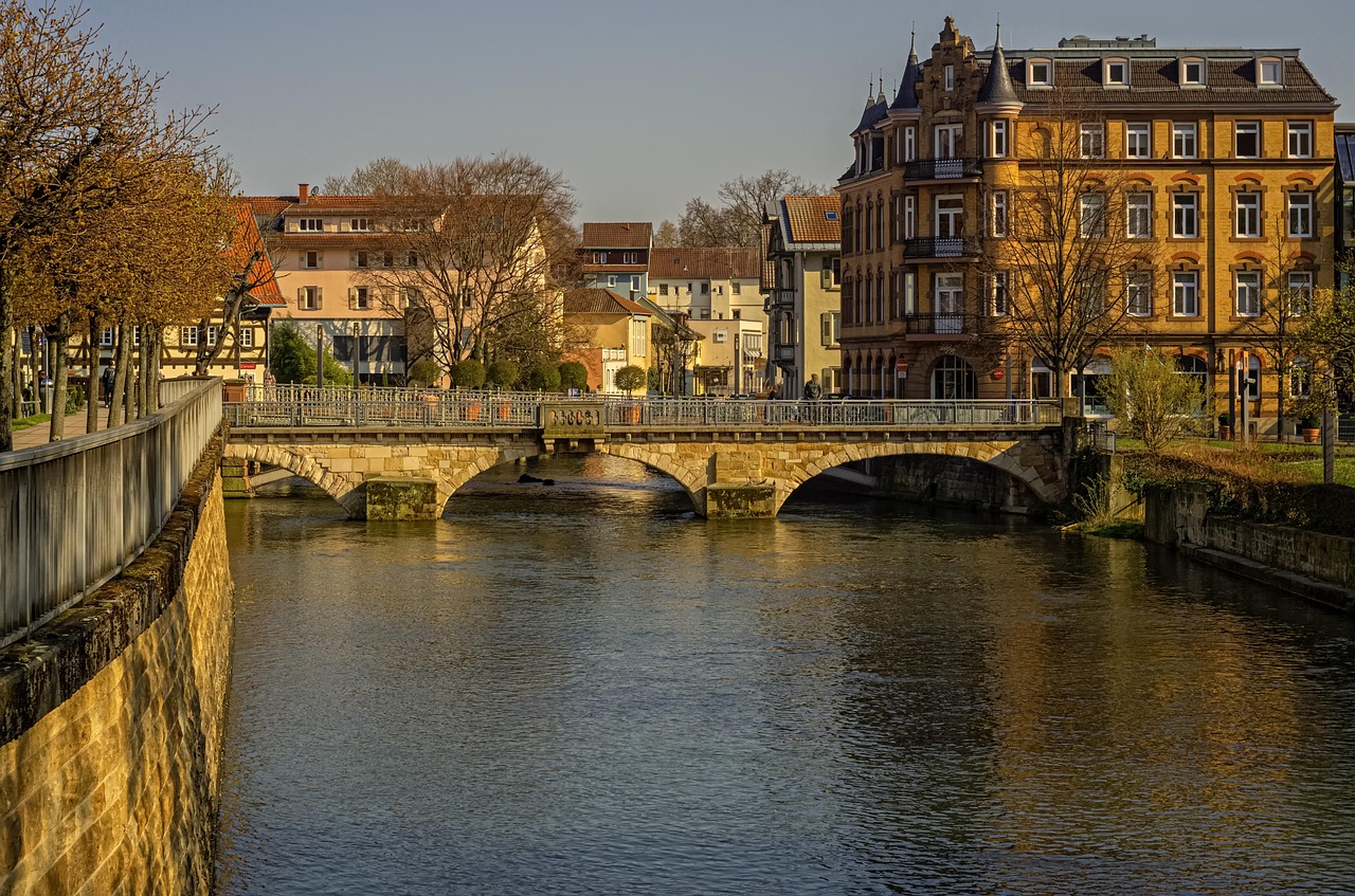 Esslingen Collier Couler - Photo gratuite sur Pixabay - Pixabay