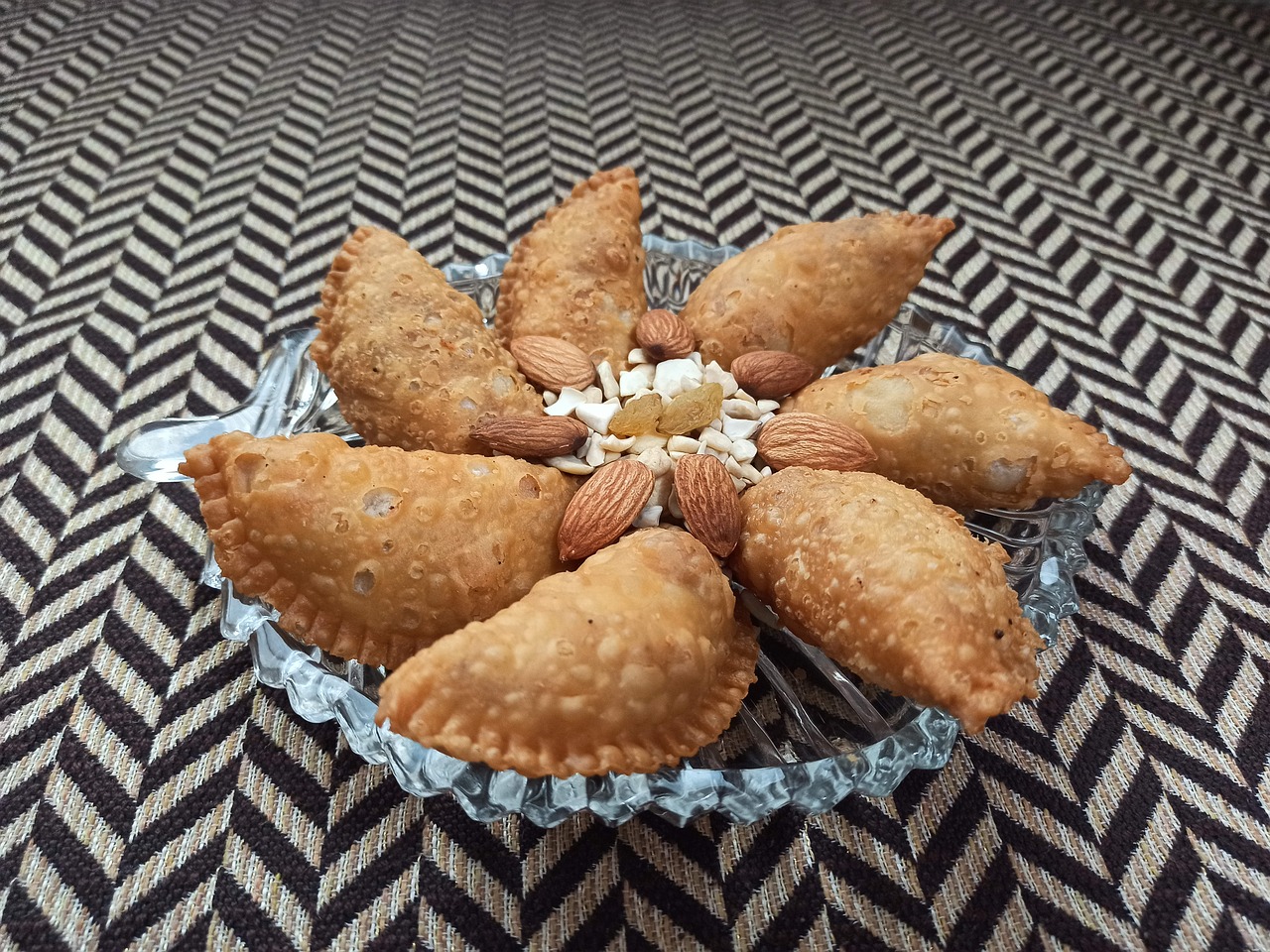 Gujia Gujiya Karanji - Free photo on Pixabay - Pixabay