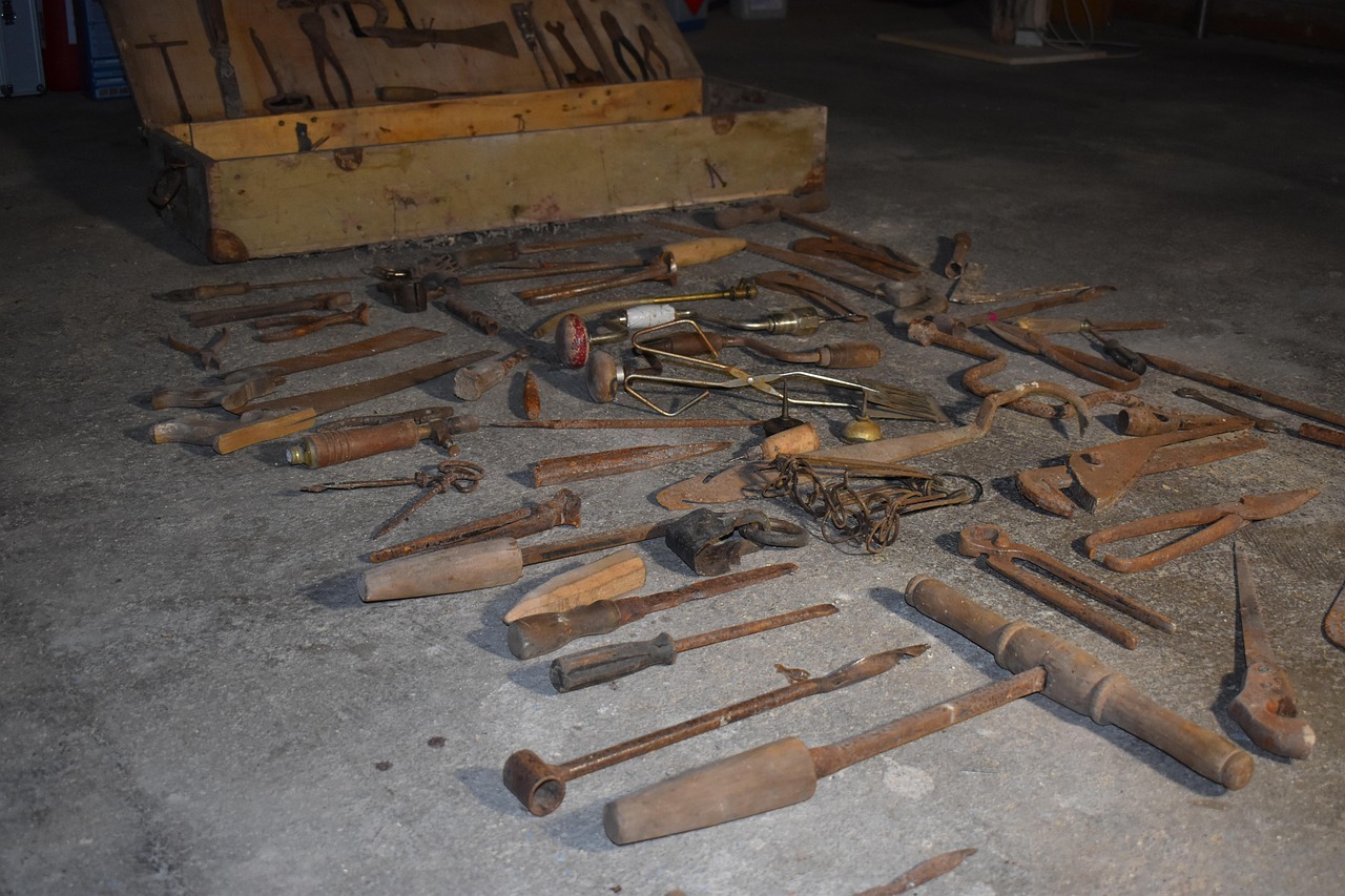 Old Tools Tool - Free photo on Pixabay - Pixabay