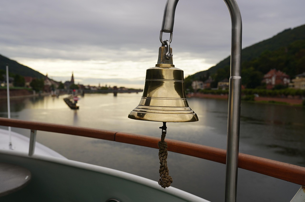 Cruise Ship Bells At Dusk - Free photo on Pixabay - Pixabay
