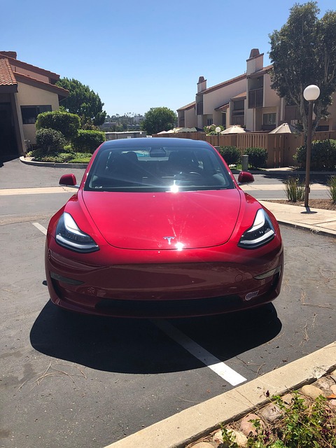Tesla Model 3 Vista Frontal - Foto gratuita no Pixabay