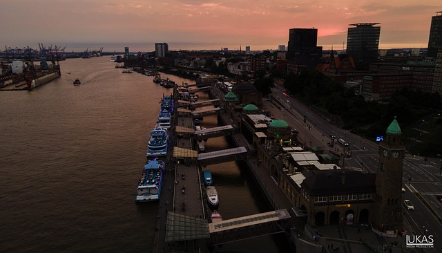 Landungsbrücken Elbe Water - Free photo on Pixabay - Pixabay