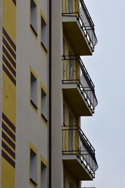 Building Facade Block Balcony - Free photo on Pixabay