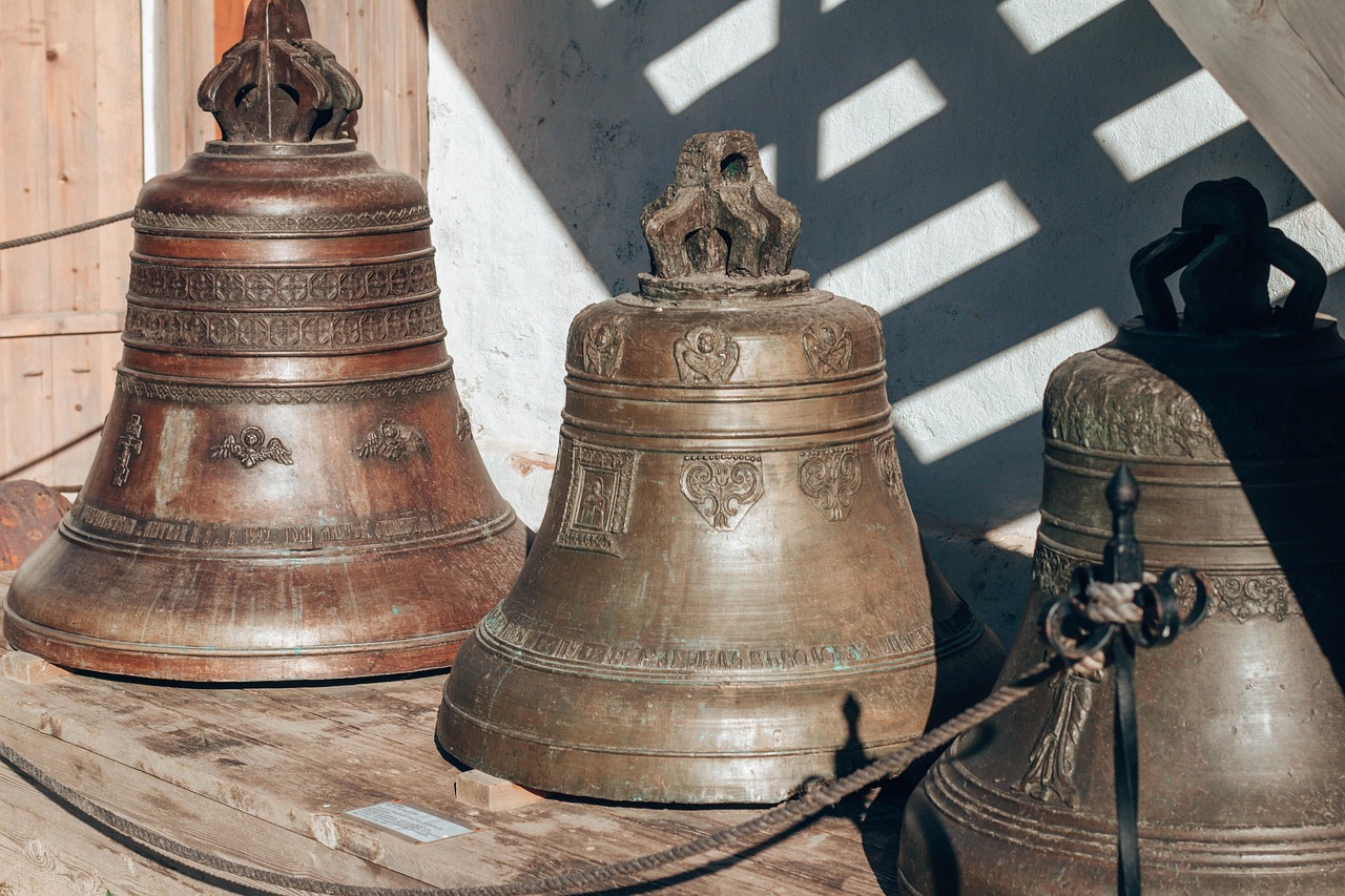 200+ Free Temple Bells & Temple Images - Pixabay