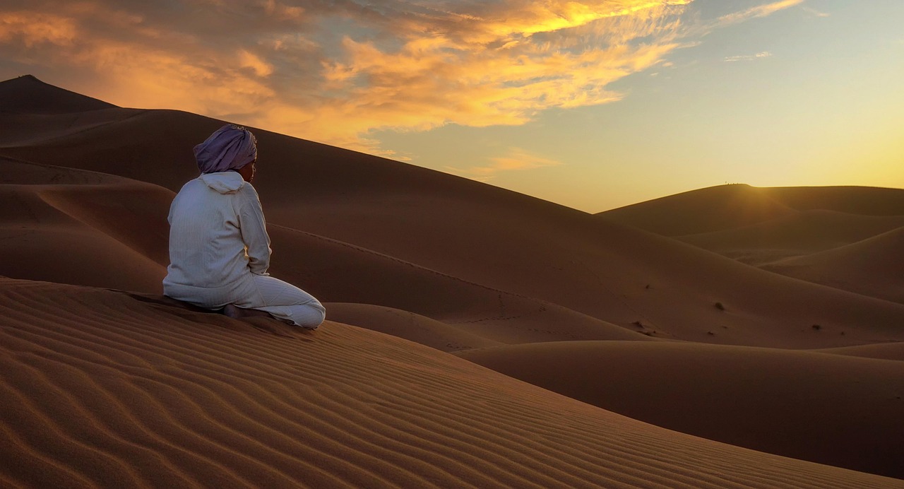 Man Sand Sitting - Free photo on Pixabay - Pixabay