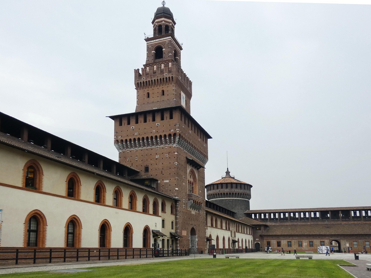 Palace Tower Milan Sforza - Free photo on Pixabay
