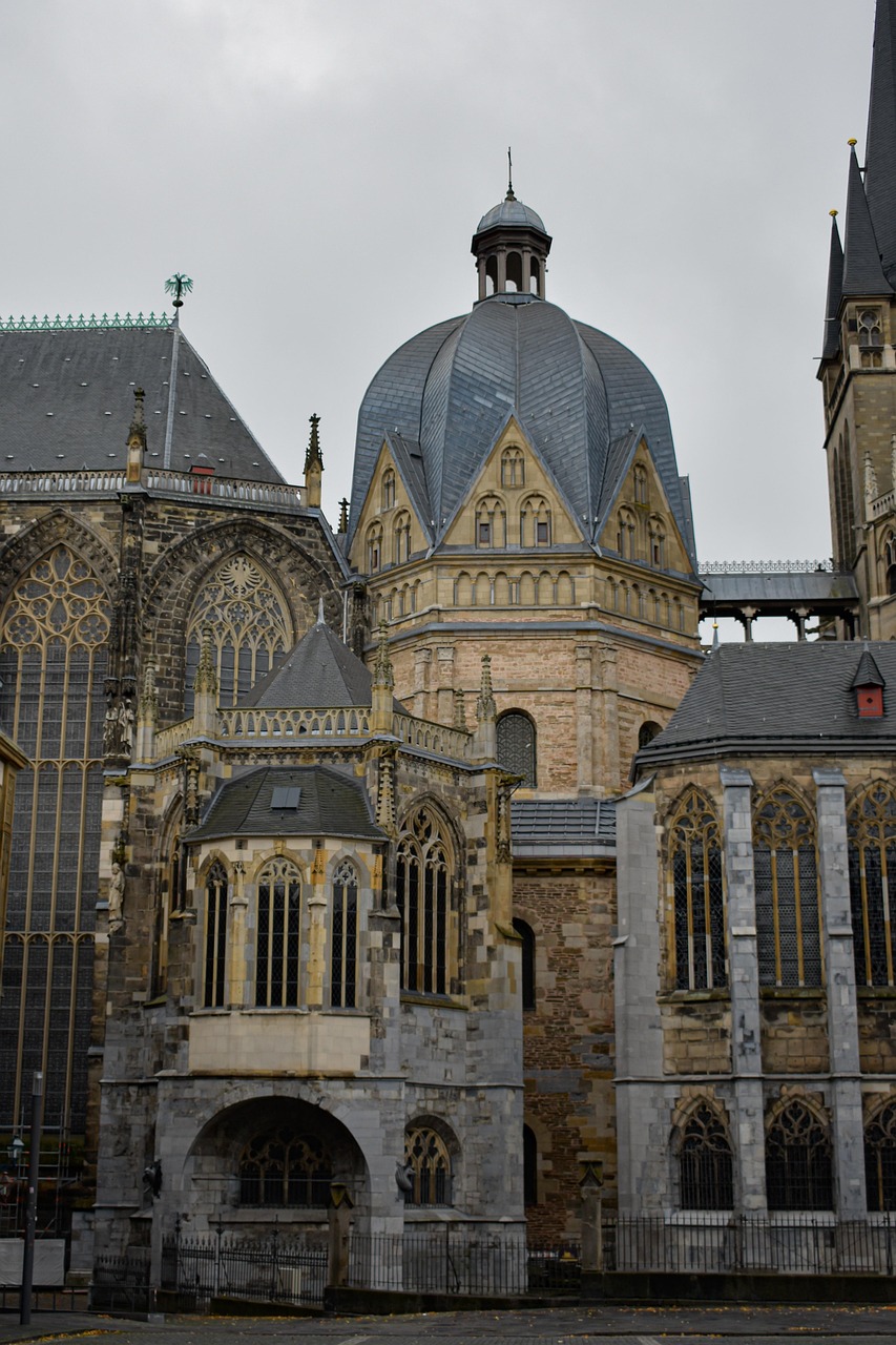 100+ kostenlose Aachen und Aachener Dom-Bilder - Pixabay