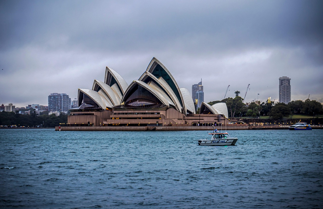 Opera House Buildings Harbour - Free photo on Pixabay